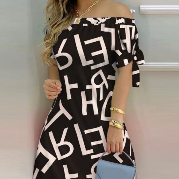 Chic Me | Dresses | Black With Block Lettered Dress | Poshmark